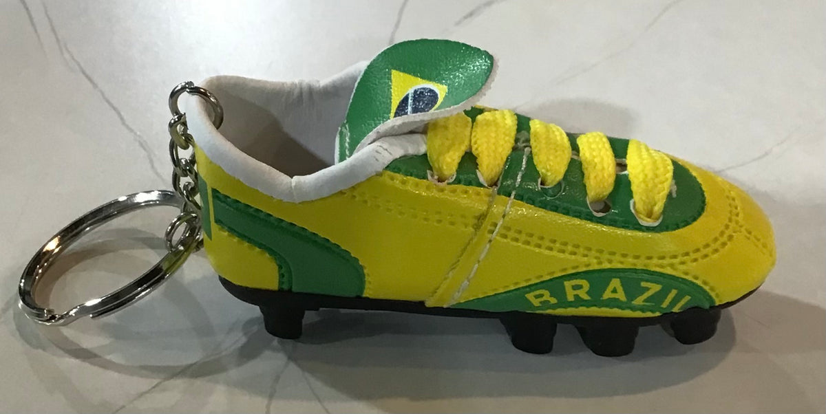 Brazil Cleat Keychain – Kiosk Brazil